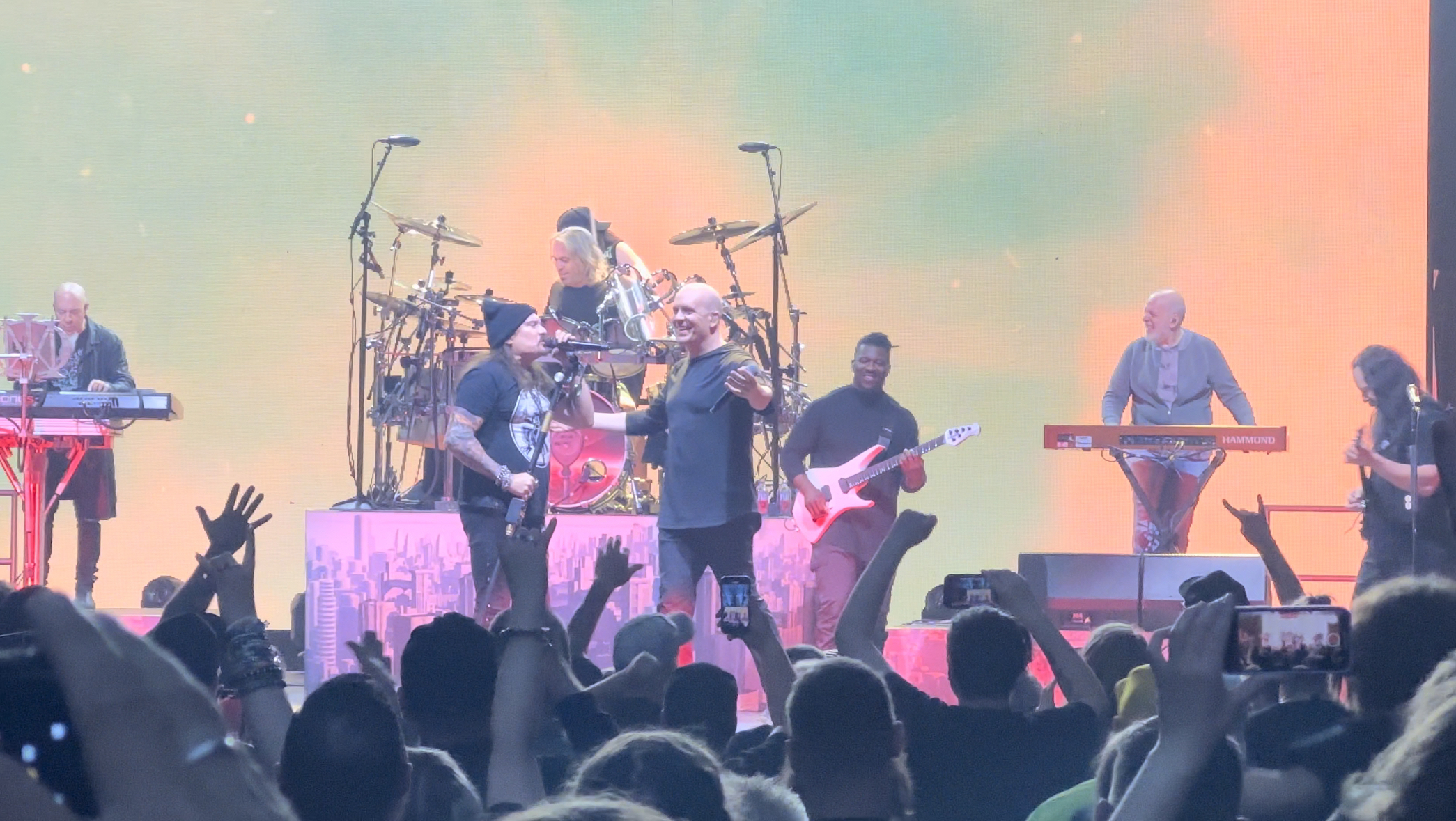 Dreamsonic Tour at the Oshkosh Arena in Wisconsin – Proghurst